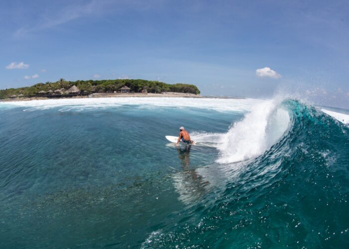 Lohis Surf Center - DivePoint Maldives